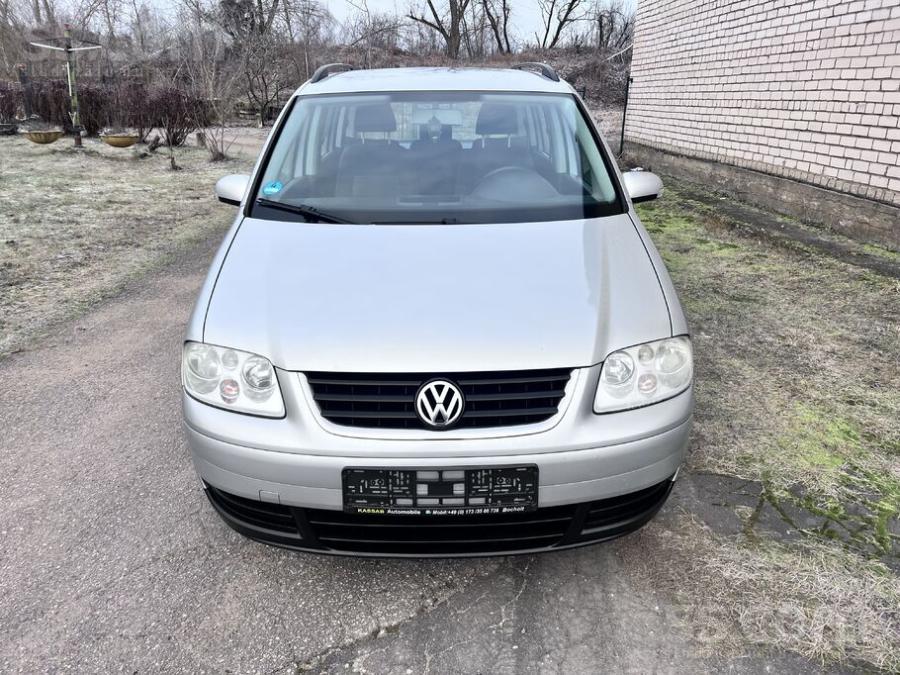 Volkswagen Touran 2006 Daugavpils, ar dzinēja tilpumu 1.90 L un nobraukumu 281 tūkst. km par 2849 €, foto 7 vietnē AUTOMOTO.COM.LV