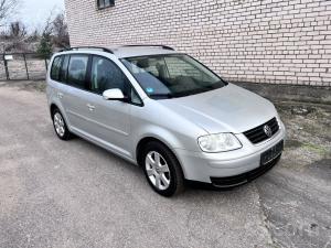 Volkswagen Touran 2006 Daugavpils, ar dzinēja tilpumu 1.90 L un nobraukumu 281 tūkst. km par 2849 €, foto 2 vietnē AUTOMOTO.COM.LV