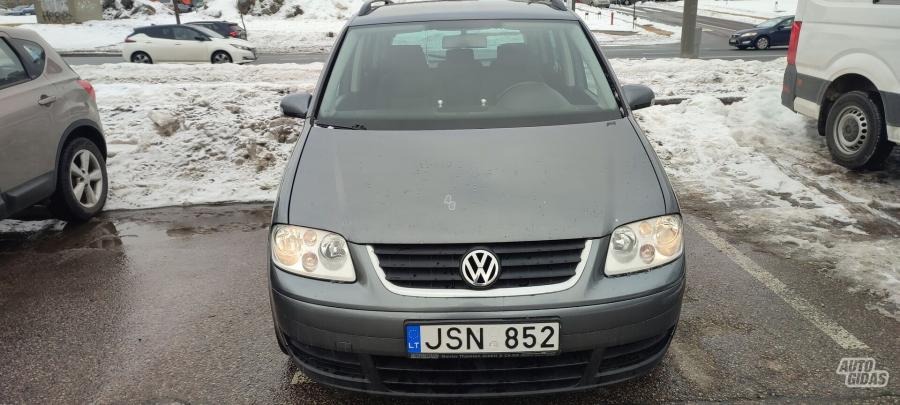 Volkswagen Touran 2006 Viļņa, ar dzinēja tilpumu 2.00 L un nobraukumu 295 tūkst. km par 1350 €, foto 3 vietnē AUTOMOTO.COM.LV