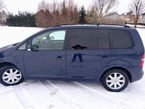 Volkswagen Touran 2006 Viļņa, ar dzinēja tilpumu 1.90 L un nobraukumu 300 tūkst. km par 1850 €, foto 3 vietnē AUTOMOTO.COM.LV