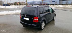 Volkswagen Touran 2006 in Klaipeda, with an engine capacity of 1.90 L and mileage of 300 thousand km for 1400 €, photo 3 on AUTOMOTO.COM.LV