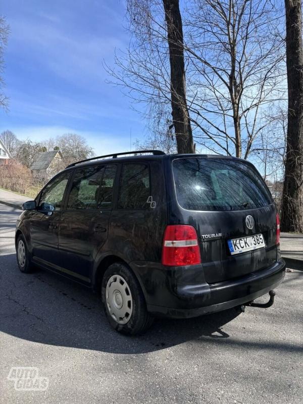 Volkswagen Touran 2006 Ignalina, ar dzinēja tilpumu 2.00 L un nobraukumu 300 tūkst. km par 530 €, foto 2 vietnē AUTOMOTO.COM.LV