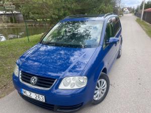Volkswagen Touran 2006 in Kaunas, with an engine capacity of 1.90 L and mileage of 351 thousand km for 1500 €, photo 5 on AUTOMOTO.COM.LV