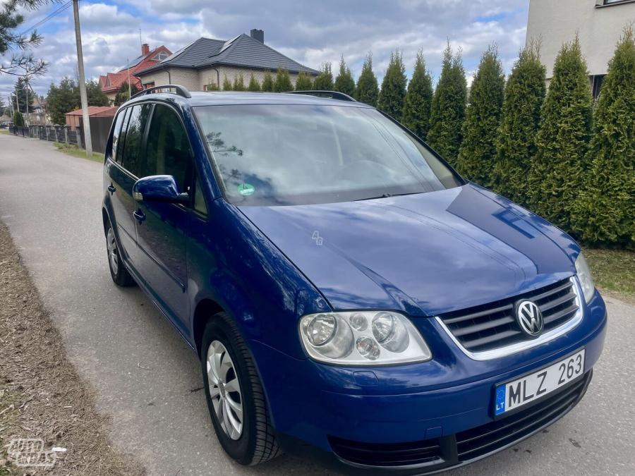 Volkswagen Touran 2006 in Kaunas, with an engine capacity of 1.90 L and mileage of 351 thousand km for 1500 €, photo 13 on AUTOMOTO.COM.LV