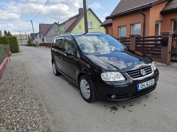 Volkswagen Touran 2006 in Vilkaviskis, with an engine capacity of 2.00 L and mileage of 270 thousand km for 1750 €, photo 3 on AUTOMOTO.COM.LV