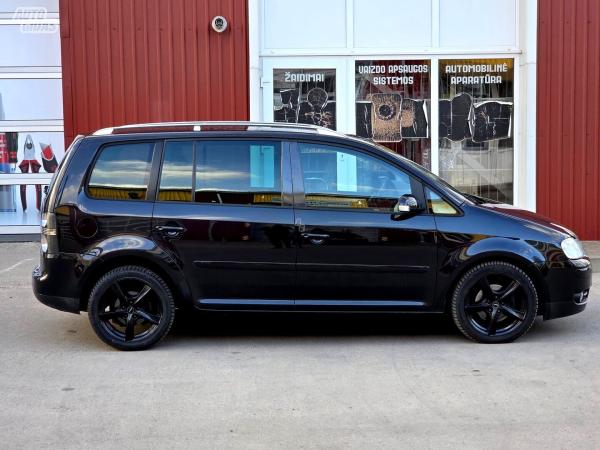 Volkswagen Touran 2006 Viļņa, ar dzinēja tilpumu 2.00 L un nobraukumu 285 tūkst. km par 2750 €, foto 10 vietnē AUTOMOTO.COM.LV