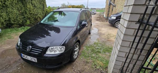 Volkswagen Touran 2006 in Radviliskis, with an engine capacity of 1.90 L and mileage of 280 thousand km for 1700 €, photo 1 on AUTOMOTO.COM.LV