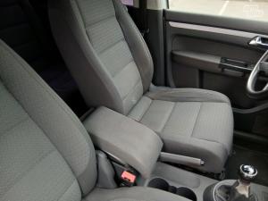 Volkswagen Touran 2006 Klaipėda, ar dzinēja tilpumu 1.90 L un nobraukumu 262 tūkst. km par 1490 €, foto 8 vietnē AUTOMOTO.COM.LV