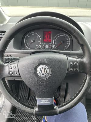 Volkswagen Touran 2006 in Kaunas, with an engine capacity of 1.90 L and mileage of 390 thousand km for 2500 €, photo 12 on AUTOMOTO.COM.LV