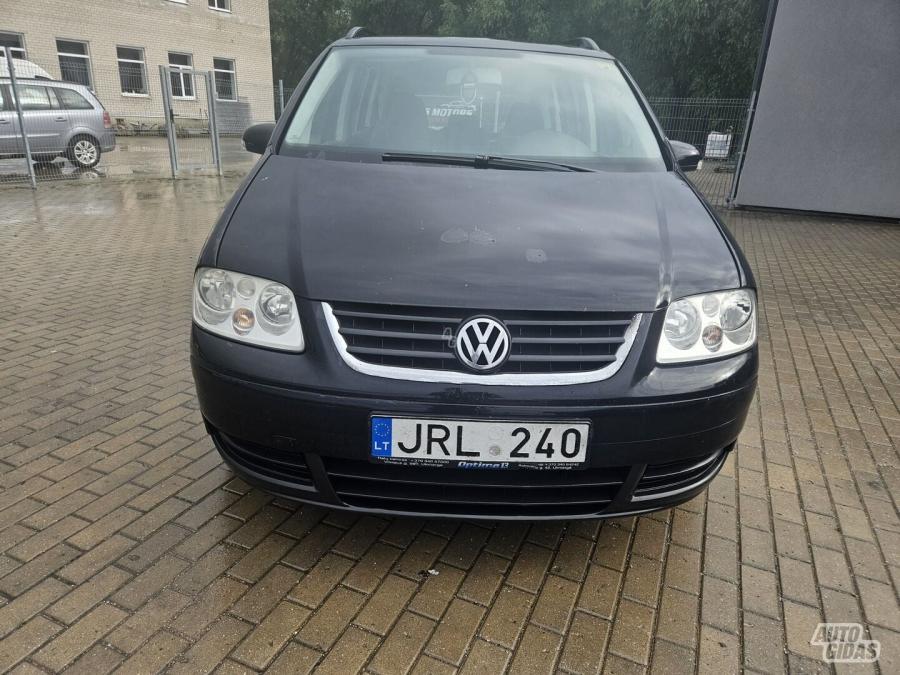 Volkswagen Touran 2006 Vilkaviškis, ar dzinēja tilpumu 1.90 L un nobraukumu 300 tūkst. km par 750 €, foto 3 vietnē AUTOMOTO.COM.LV