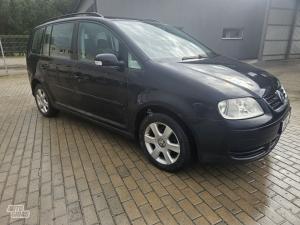 Volkswagen Touran 2006 Vilkaviškis, ar dzinēja tilpumu 1.90 L un nobraukumu 300 tūkst. km par 750 €, foto 4 vietnē AUTOMOTO.COM.LV