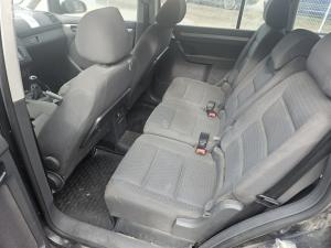Volkswagen Touran 2006 Vilkaviškis, ar dzinēja tilpumu 1.90 L un nobraukumu 300 tūkst. km par 750 €, foto 8 vietnē AUTOMOTO.COM.LV