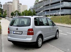 Volkswagen Touran 2006 Viļņa, ar dzinēja tilpumu 1.90 L un nobraukumu 290 tūkst. km par 2900 €, foto 7 vietnē AUTOMOTO.COM.LV