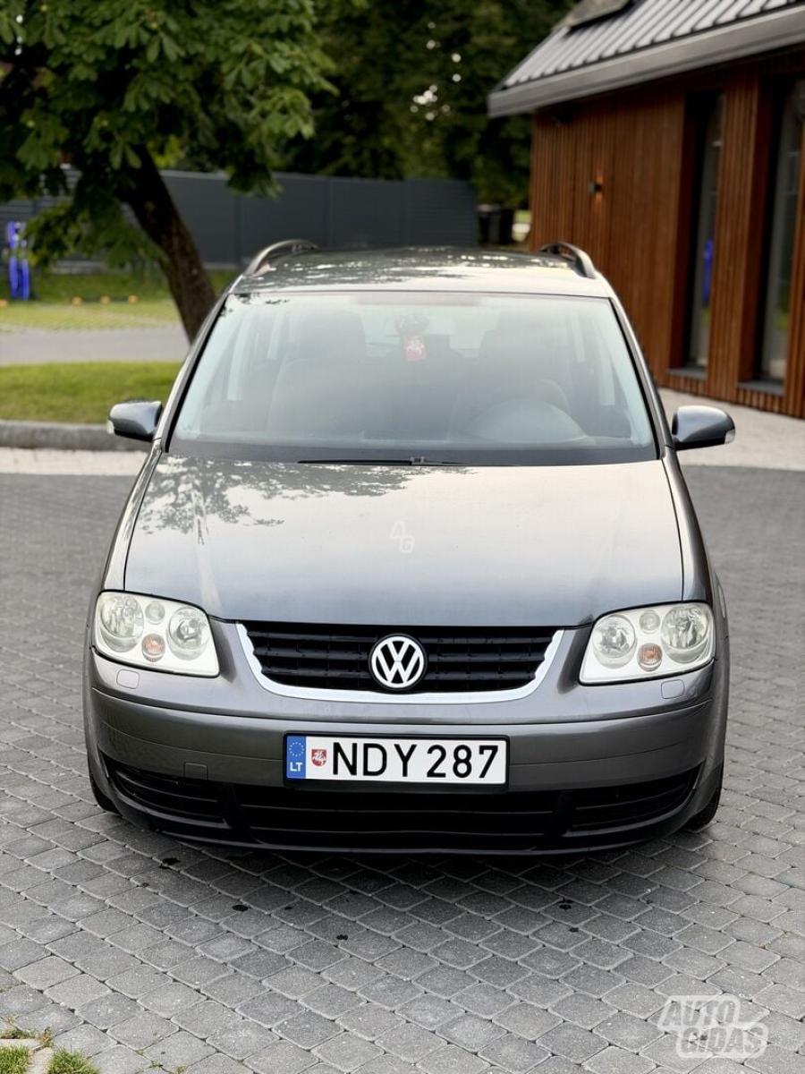 Volkswagen Touran 2006 Viļņa, ar dzinēja tilpumu 1.90 L un nobraukumu 203 tūkst. km par 3300 €, foto 4 vietnē AUTOMOTO.COM.LV