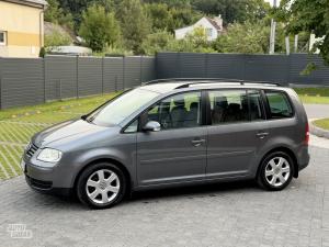 Volkswagen Touran 2006 Viļņa, ar dzinēja tilpumu 1.90 L un nobraukumu 203 tūkst. km par 3300 €, foto 5 vietnē AUTOMOTO.COM.LV