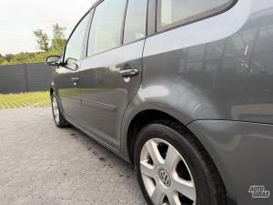 Volkswagen Touran 2006 Viļņa, ar dzinēja tilpumu 1.90 L un nobraukumu 203 tūkst. km par 3300 €, foto 14 vietnē AUTOMOTO.COM.LV
