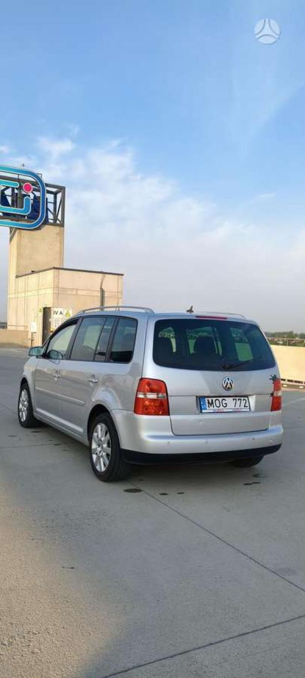 Volkswagen Touran 2006 Viļņa, ar dzinēja tilpumu 2.00 L un nobraukumu 289 tūkst. km par 1399 €, foto 6 vietnē AUTOMOTO.COM.LV