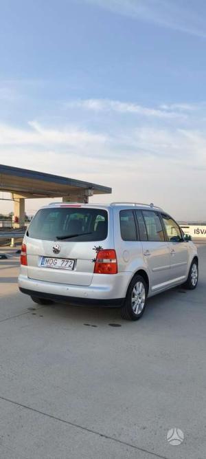 Volkswagen Touran 2006 Viļņa, ar dzinēja tilpumu 2.00 L un nobraukumu 289 tūkst. km par 1399 €, foto 9 vietnē AUTOMOTO.COM.LV