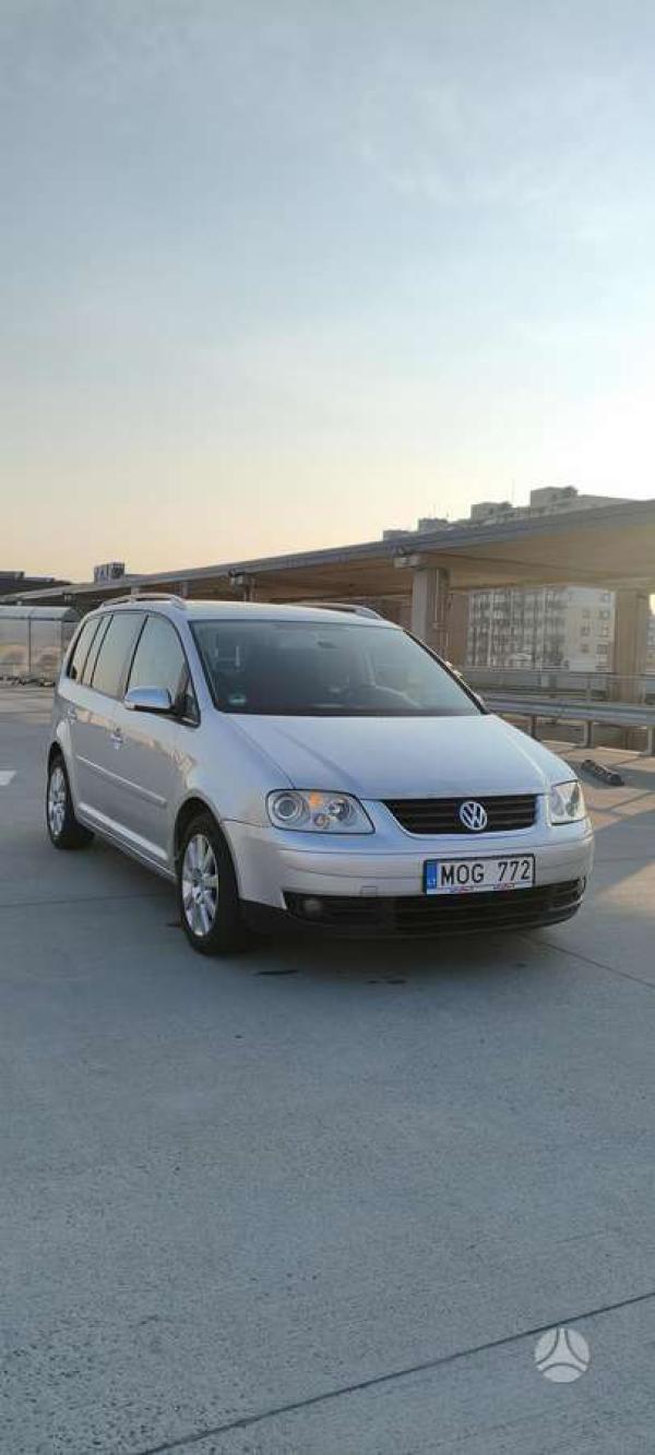 Volkswagen Touran 2006 Viļņa, ar dzinēja tilpumu 2.00 L un nobraukumu 289 tūkst. km par 1399 €, foto 10 vietnē AUTOMOTO.COM.LV