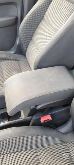 Volkswagen Touran 2006 Viļņa, ar dzinēja tilpumu 2.00 L un nobraukumu 289 tūkst. km par 1399 €, foto 15 vietnē AUTOMOTO.COM.LV