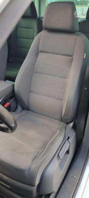 Volkswagen Touran 2006 Viļņa, ar dzinēja tilpumu 2.00 L un nobraukumu 289 tūkst. km par 1399 €, foto 17 vietnē AUTOMOTO.COM.LV