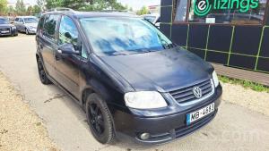Volkswagen Touran 2006 Rīga, ar dzinēja tilpumu 2.00 L un nobraukumu 435 tūkst. km par 700 €, foto 4 vietnē AUTOMOTO.COM.LV