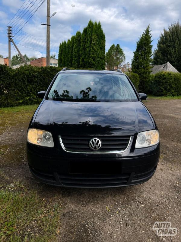 Volkswagen Touran 2006 in Klaipeda, with an engine capacity of 1.90 L and mileage of 258 thousand km for 2550 €, photo 4 on AUTOMOTO.COM.LV