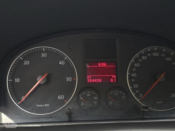 Фольксваген Туран 2006 в Тельшяй, объемом двигателя 2.00 л и пробегом 350 тыс. км за 799 €, фото 11 на AUTOMOTO.COM.LV