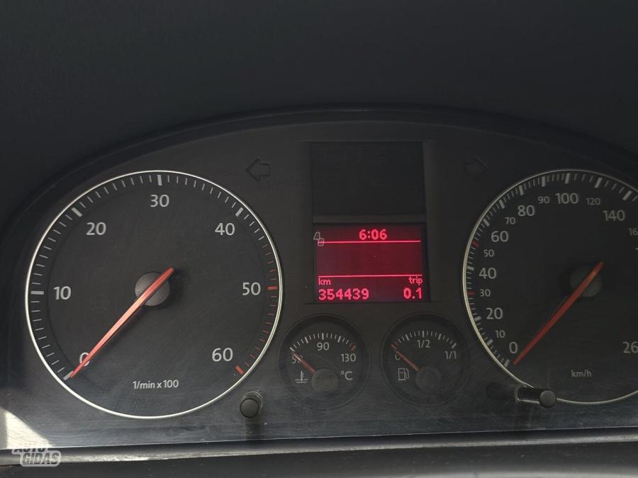 Фольксваген Туран 2006 в Тельшяй, объемом двигателя 2.00 л и пробегом 350 тыс. км за 799 €, фото 11 на AUTOMOTO.COM.LV