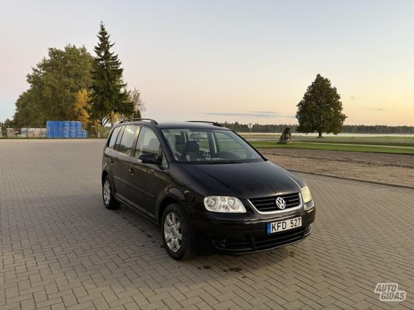 Фольксваген Туран 2006 в Ширвинтос, объемом двигателя 1.90 л и пробегом 300 тыс. км за 1100 €, фото 3 на AUTOMOTO.COM.LV