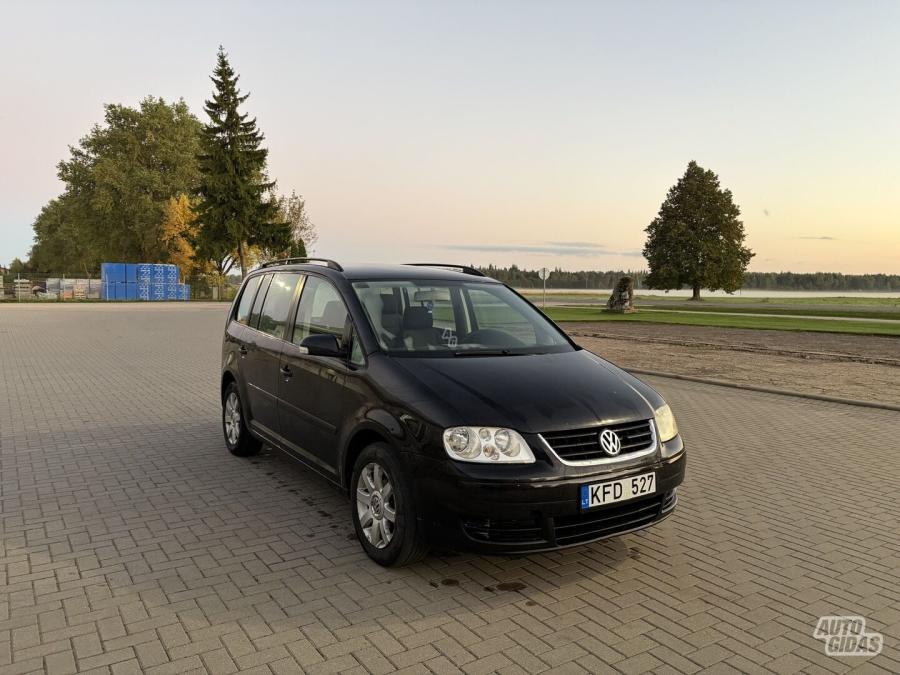 Фольксваген Туран 2006 в Ширвинтос, объемом двигателя 1.90 л и пробегом 300 тыс. км за 1100 €, фото 3 на AUTOMOTO.COM.LV