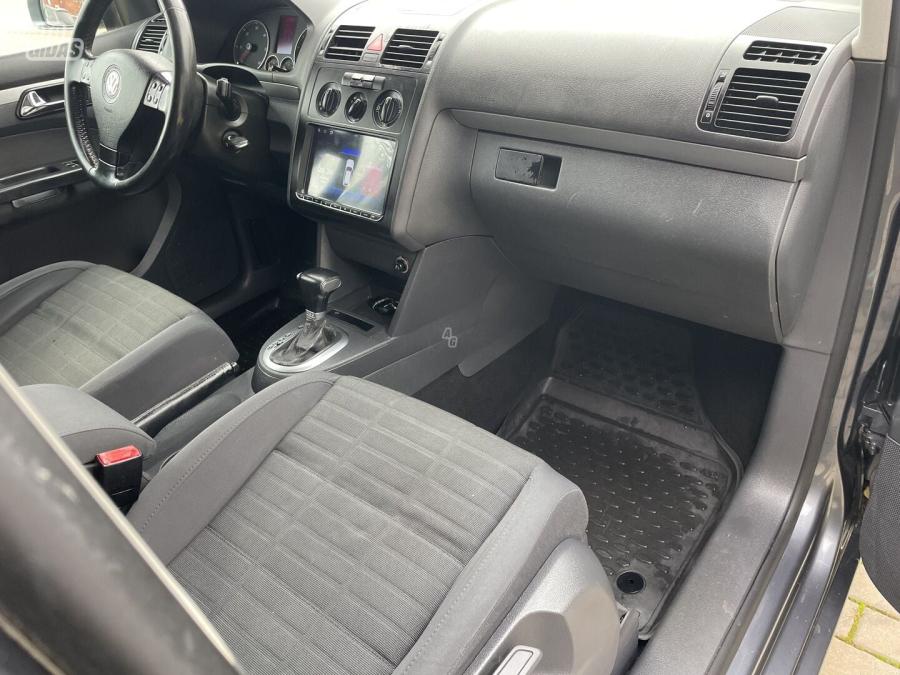 Фольксваген Туран 2006 в Каунас, объемом двигателя 1.90 л и пробегом 350 тыс. км за 1250 €, фото 13 на AUTOMOTO.COM.LV