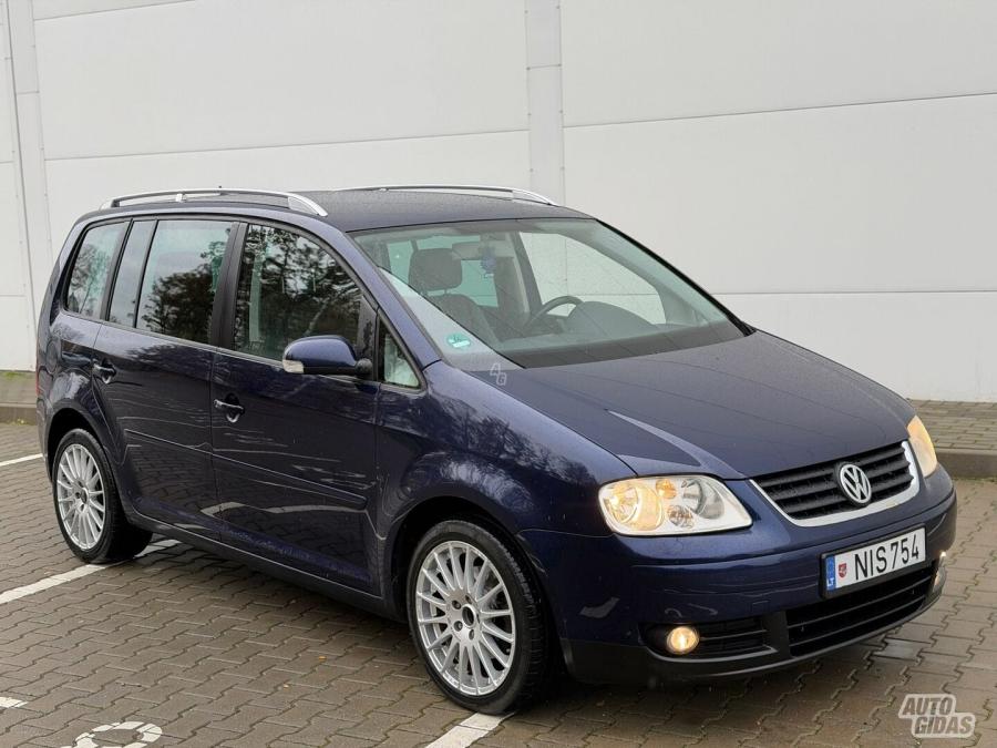 Volkswagen Touran 2006 Kauņa, ar dzinēja tilpumu 1.90 L un nobraukumu 361 tūkst. km par 3000 €, foto 3 vietnē AUTOMOTO.COM.LV