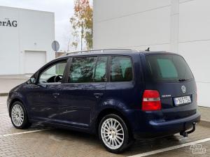 Volkswagen Touran 2006 Kauņa, ar dzinēja tilpumu 1.90 L un nobraukumu 361 tūkst. km par 3000 €, foto 5 vietnē AUTOMOTO.COM.LV
