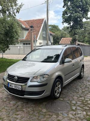 Volkswagen Touran 2007 Kuldīga, ar dzinēja tilpumu 1.90 L un nobraukumu 0 tūkst. km par 2600 €, foto 1 vietnē AUTOMOTO.COM.LV
