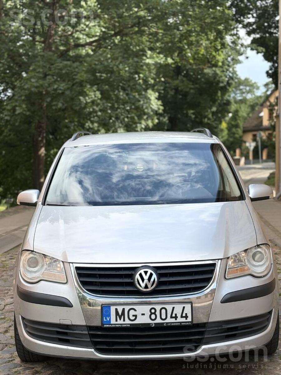 Volkswagen Touran 2007 Kuldīga, ar dzinēja tilpumu 1.90 L un nobraukumu 0 tūkst. km par 2600 €, foto 8 vietnē AUTOMOTO.COM.LV