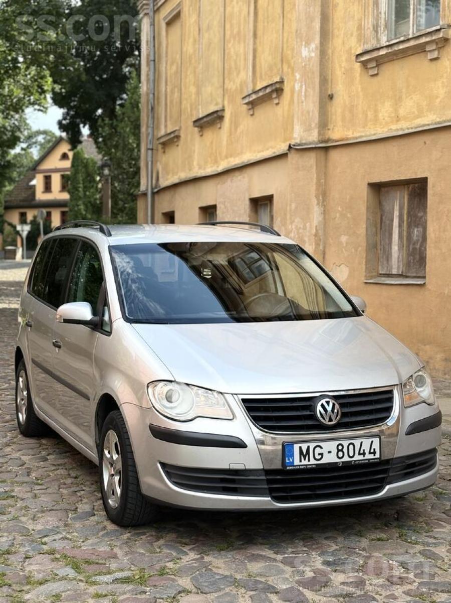 Volkswagen Touran 2007 Kuldīga, ar dzinēja tilpumu 1.90 L un nobraukumu 0 tūkst. km par 2600 €, foto 11 vietnē AUTOMOTO.COM.LV