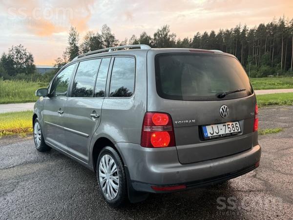 Volkswagen Touran 2007 in Jelgava, with an engine capacity of 1.90 L and mileage of 362 thousand km for 1700 €, photo 2 on AUTOMOTO.COM.LV