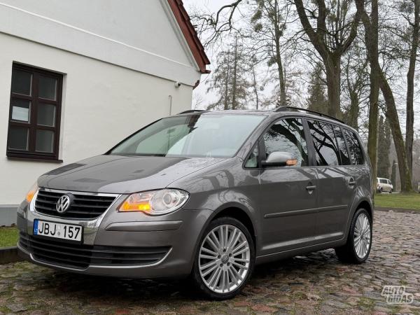 Volkswagen Touran 2007 Kauņa, ar dzinēja tilpumu 1.90 L un nobraukumu 240 tūkst. km par 2899 €, foto 2 vietnē AUTOMOTO.COM.LV