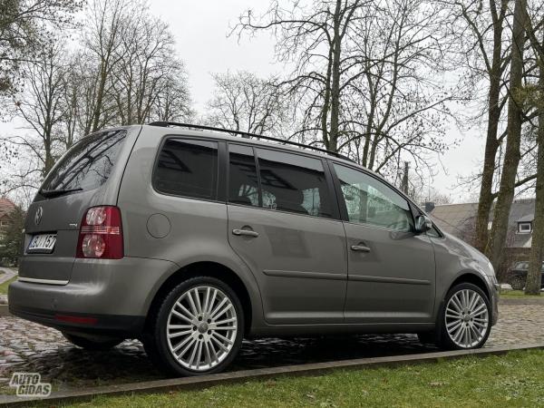 Volkswagen Touran 2007 Kauņa, ar dzinēja tilpumu 1.90 L un nobraukumu 240 tūkst. km par 2899 €, foto 3 vietnē AUTOMOTO.COM.LV