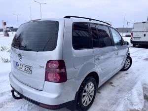 Volkswagen Touran 2007 Kauņa, ar dzinēja tilpumu 1.90 L un nobraukumu 390 tūkst. km par 2190 €, foto 10 vietnē AUTOMOTO.COM.LV