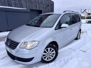 Volkswagen Touran 2007 Kauņa, ar dzinēja tilpumu 1.90 L un nobraukumu 390 tūkst. km par 2190 €, foto 11 vietnē AUTOMOTO.COM.LV