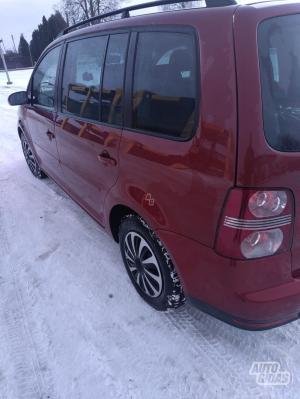Volkswagen Touran 2007 Viļņa, ar dzinēja tilpumu 1.40 L un nobraukumu 203 tūkst. km par 2790 €, foto 6 vietnē AUTOMOTO.COM.LV