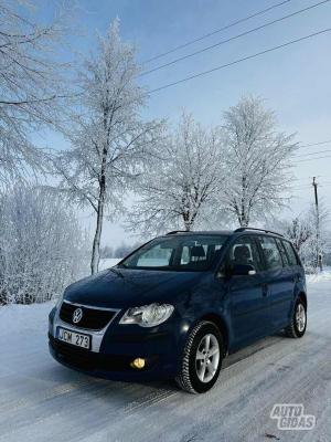 Volkswagen Touran 2007 Telšiai, ar dzinēja tilpumu 1.90 L un nobraukumu 290 tūkst. km par 1850 €, foto 16 vietnē AUTOMOTO.COM.LV