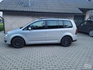 Volkswagen Touran 2007 Vilkaviškis, ar dzinēja tilpumu 1.60 L un nobraukumu 200 tūkst. km par 2950 €, foto  vietnē AUTOMOTO.COM.LV