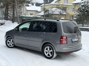 Volkswagen Touran 2007 in Kaunas, with an engine capacity of 1.90 L and mileage of 240 thousand km for 2799 €, photo 5 on AUTOMOTO.COM.LV