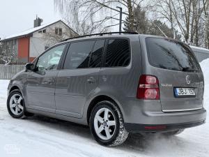 Volkswagen Touran 2007 in Kaunas, with an engine capacity of 1.90 L and mileage of 240 thousand km for 2799 €, photo 10 on AUTOMOTO.COM.LV