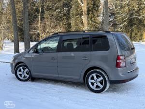 Volkswagen Touran 2007 in Kaunas, with an engine capacity of 1.90 L and mileage of 240 thousand km for 2799 €, photo 29 on AUTOMOTO.COM.LV