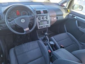 Volkswagen Touran 2007 Šilutė, ar dzinēja tilpumu 1.90 L un nobraukumu 370 tūkst. km par 1700 €, foto 16 vietnē AUTOMOTO.COM.LV