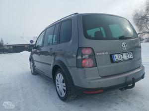 Volkswagen Touran 2007 in Marijampole, with an engine capacity of 1.40 L and mileage of 203 thousand km for 3500 €, photo 5 on AUTOMOTO.COM.LV